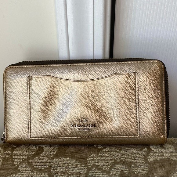 Coach | Bags | Coach Accordion Wallet Metallic Platinum Gold Leather ...